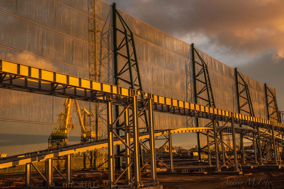 WeatherSolve Dust Fences: The Set it and Forget it Solution